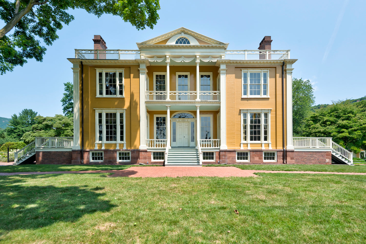 BOSCOBEL HOUSE AND GARDENS – FIELD + SUPPLY