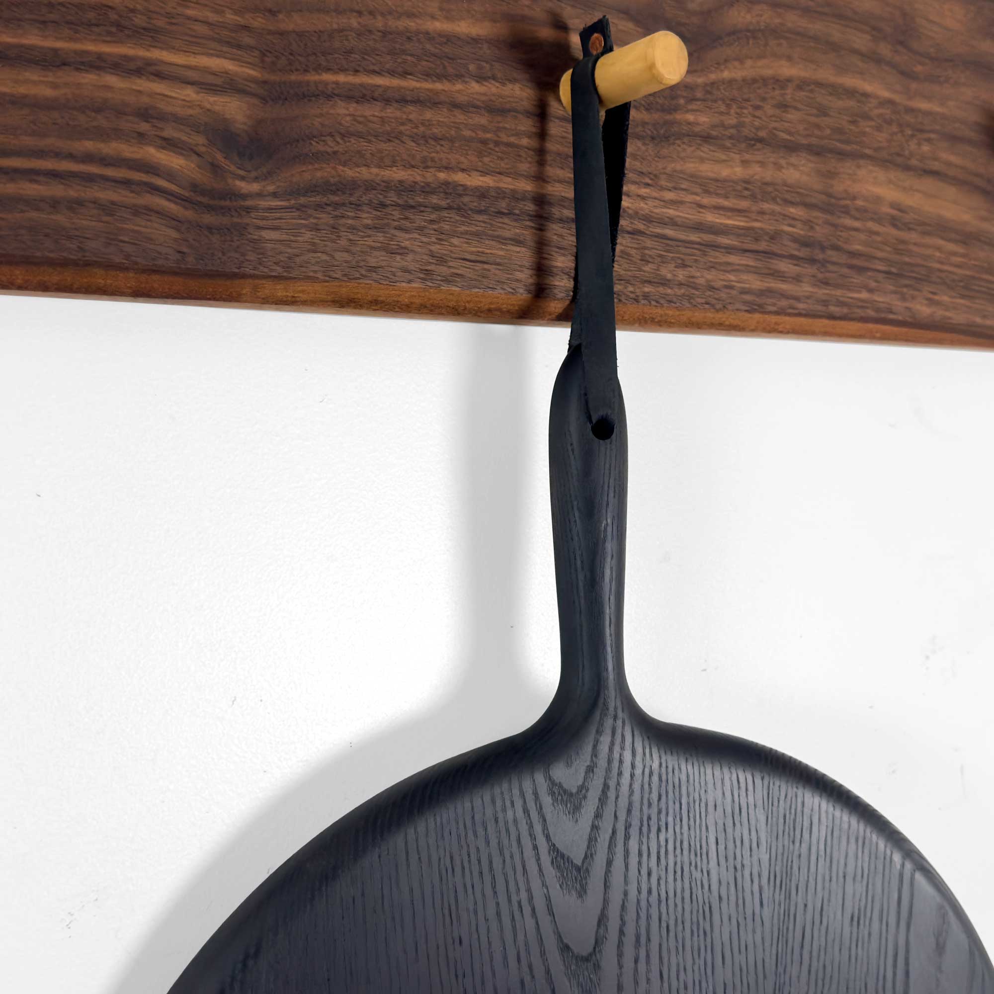 Ebonized Ash Round Board – FIELD + SUPPLY